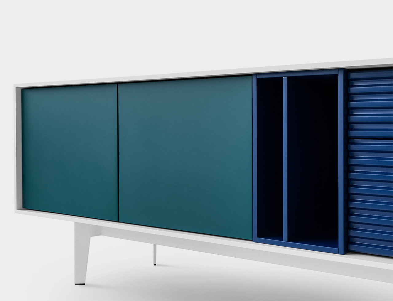 Dignis executive office furniture