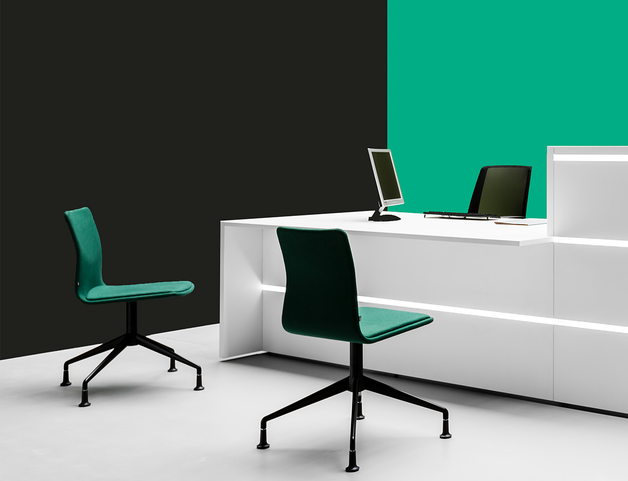 Lada recepcyjna Tresta